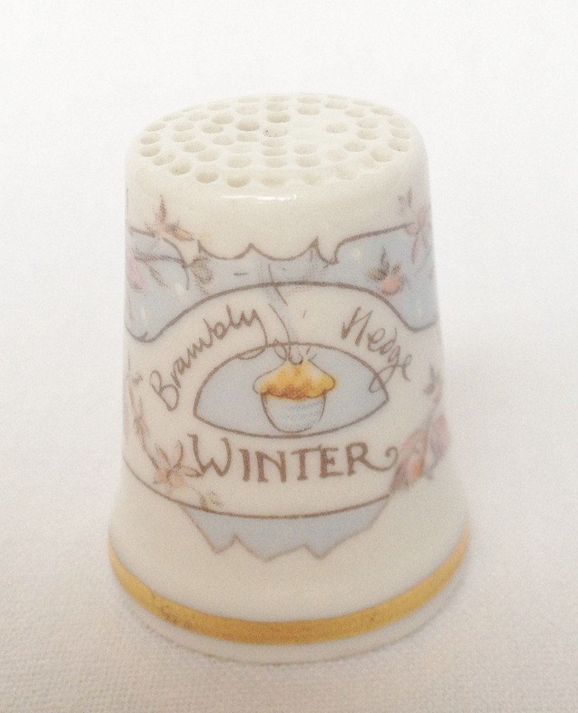 Nivag Collectables: Royal Doulton - Brambly Hedge: Seasons Winter Thimble