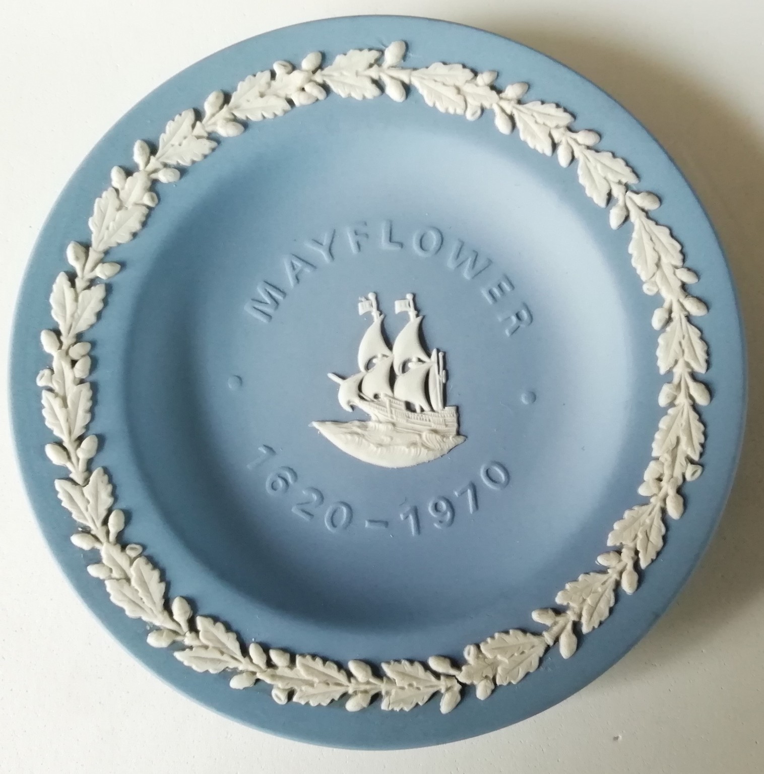 Nivag Collectables: Wedgwood - Blue Jasperware: Mayflower Ship 1620 ...