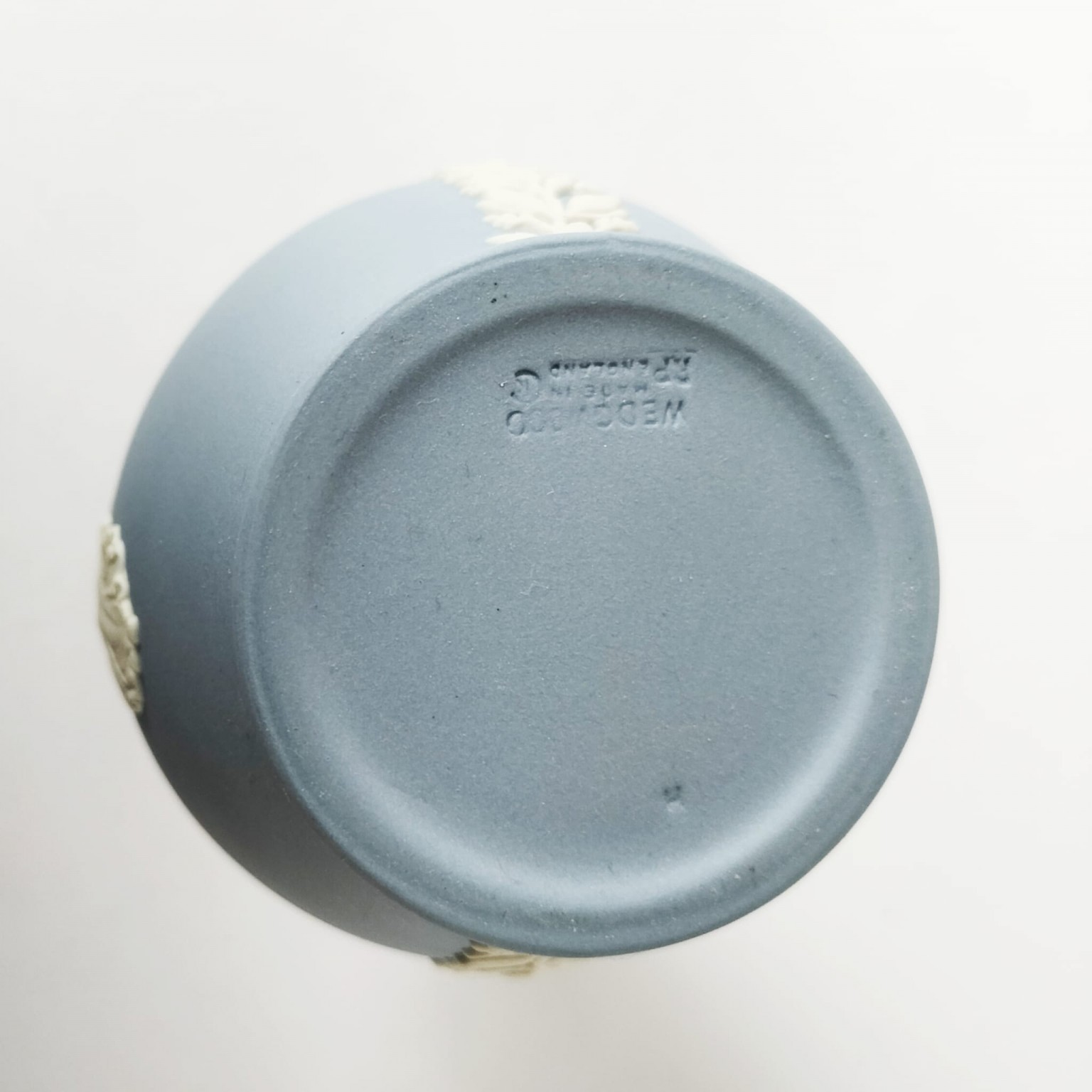 Nivag Collectables: Wedgwood - Blue Jasperware: Horae Vase