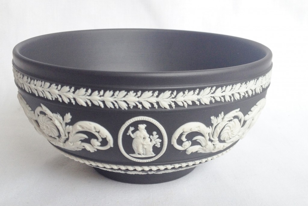 Nivag Collectables: Wedgwood - Black Jasperware: 1973 Black Bowl